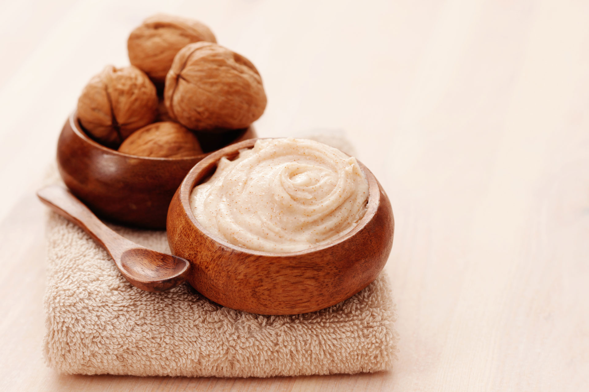 The Benefits of Using Walnut Shells in Cosmetics Formulas - Eco-Shell